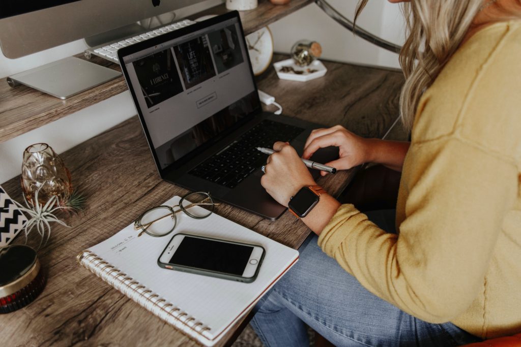Highest Paying Virtual Assistant Jobs - Stephanie Brodt
